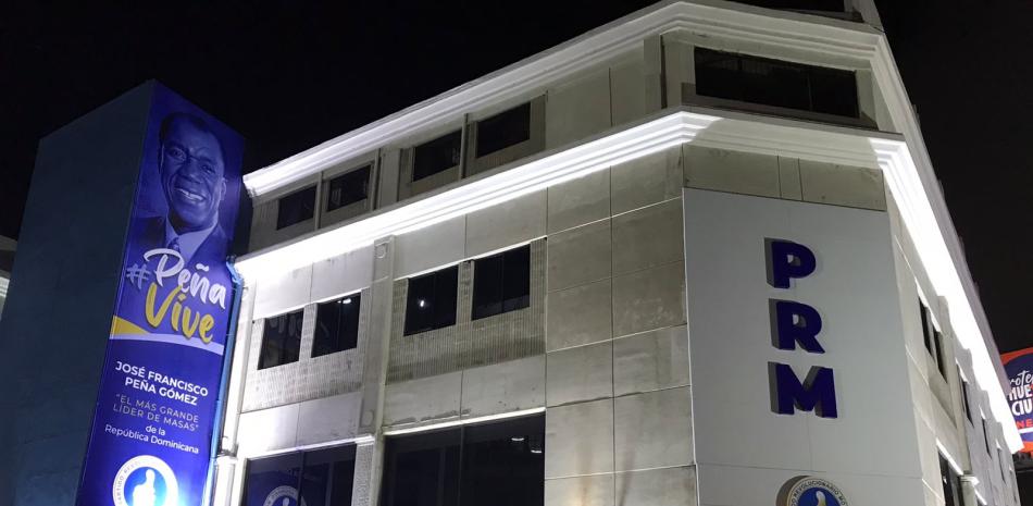 PRM inaugura nueva casa nacional recordando la memoria de Peña Gómez