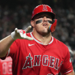 Mike Trout fue colocado en la lista de lesionados