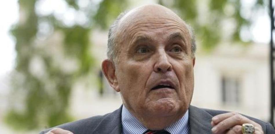 Rudy Giuliani tendrá que pagar 135 millones a dos funcionarias que ...