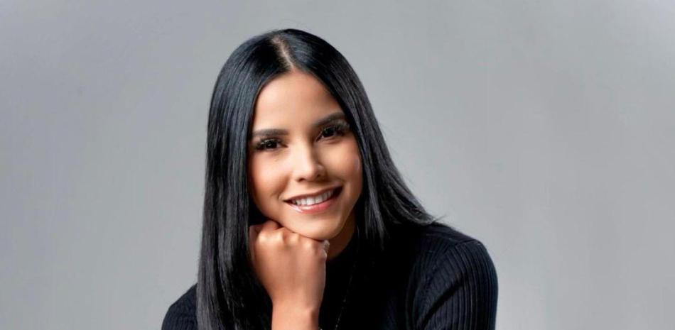 Denise Peña se va a la radio, será talento de "Generación Alofoke"