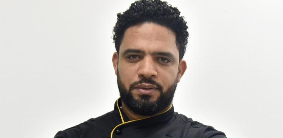 "El chef Manu: una historia que inicia con un dulce de leche cortada ...