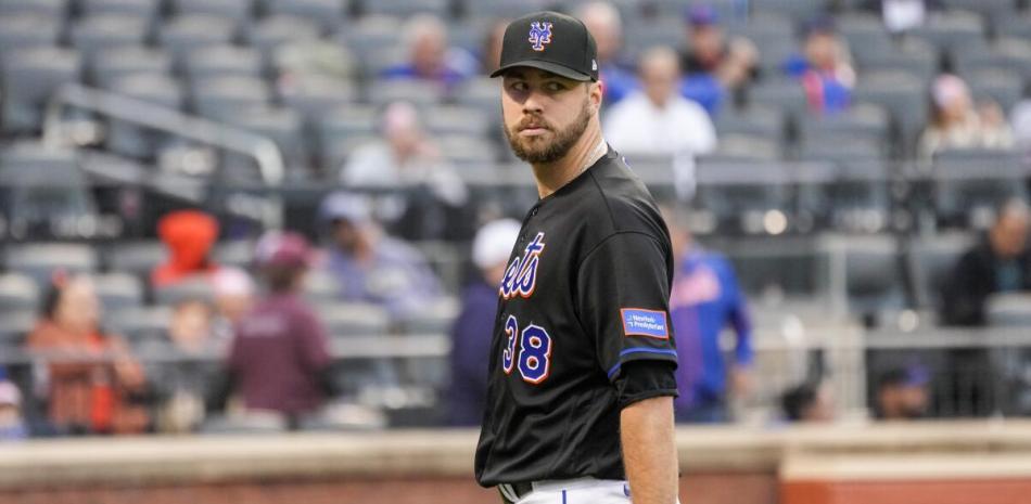 Megill se luce en más de siete entradas y los Mets superan a los Filis