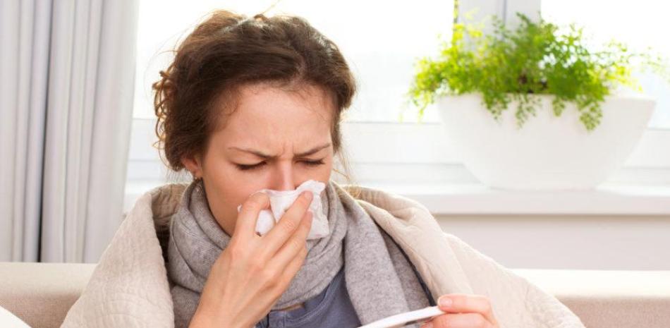 Fiebre y tos son los síntomas más comunes en virus