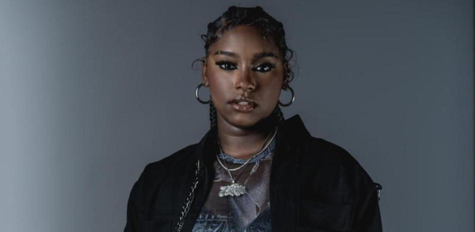 J Noa lanzá su primer albúm "Mátense por la corona”