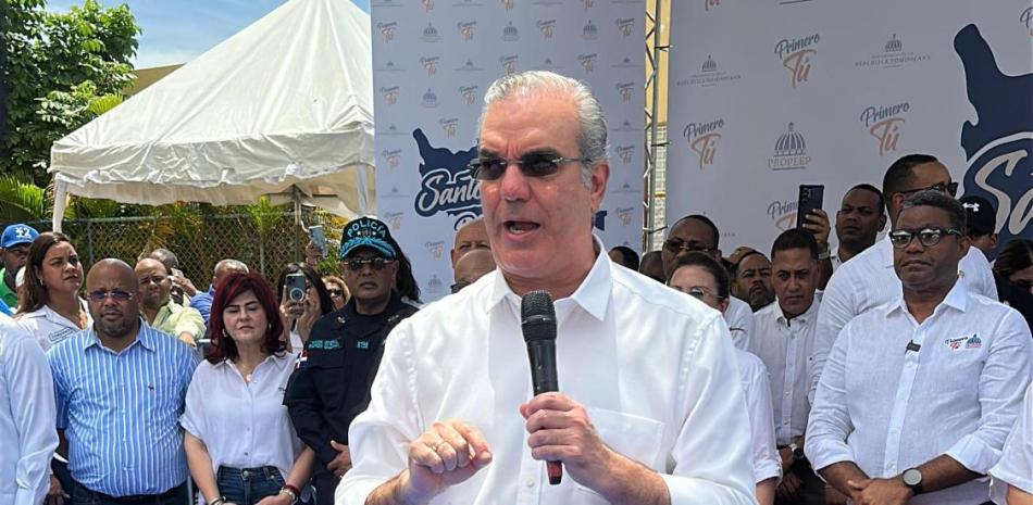 Abinader quiere transformar a Capotillo para que no sea comparado con ...