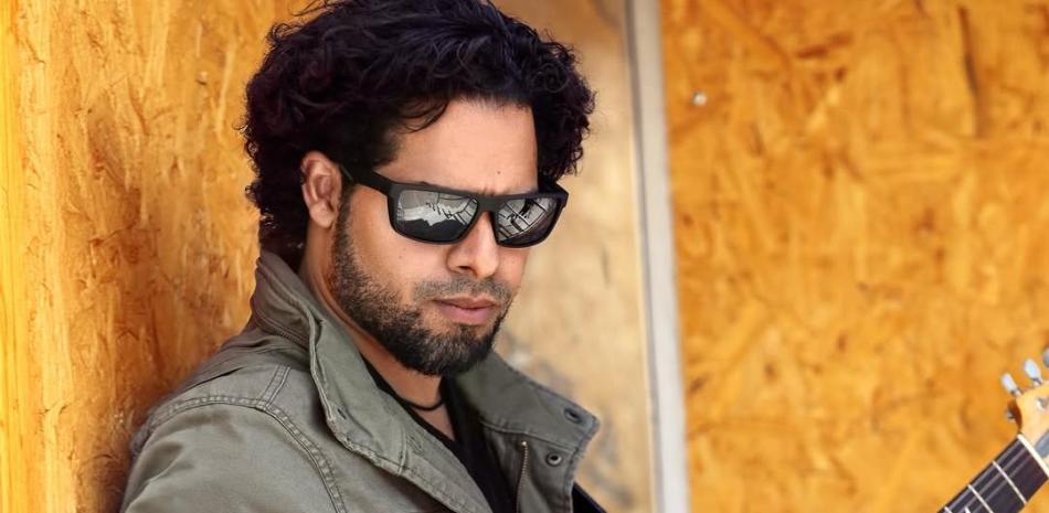 Rioz: el artista que promueve la superación personal a través de su música