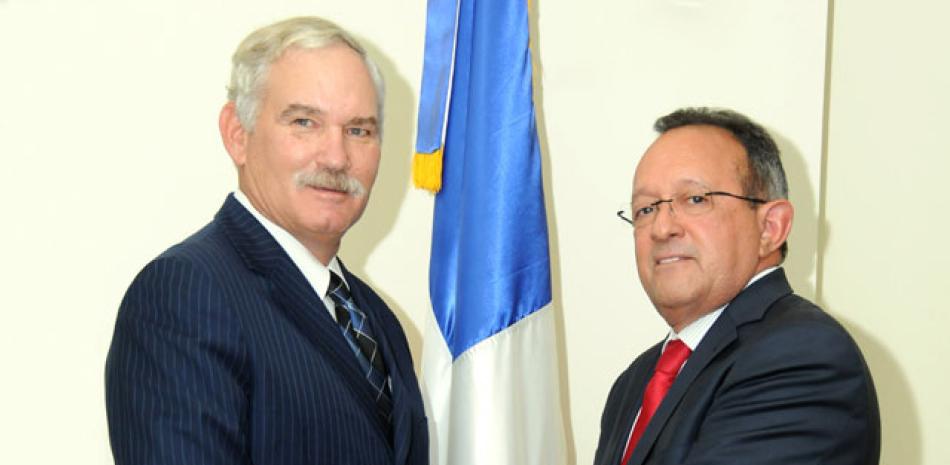 Evalúan avances en el control de plaga