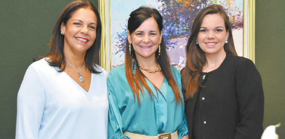 ¡Muévete y dona al bazar de hoy en Blue Mall!