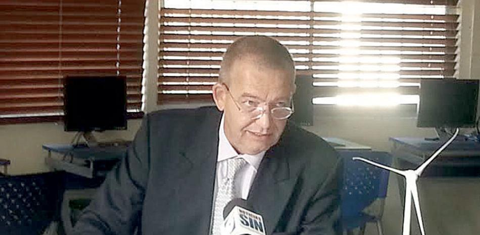 Piden permiso a Medina para instalar plantas eólicas