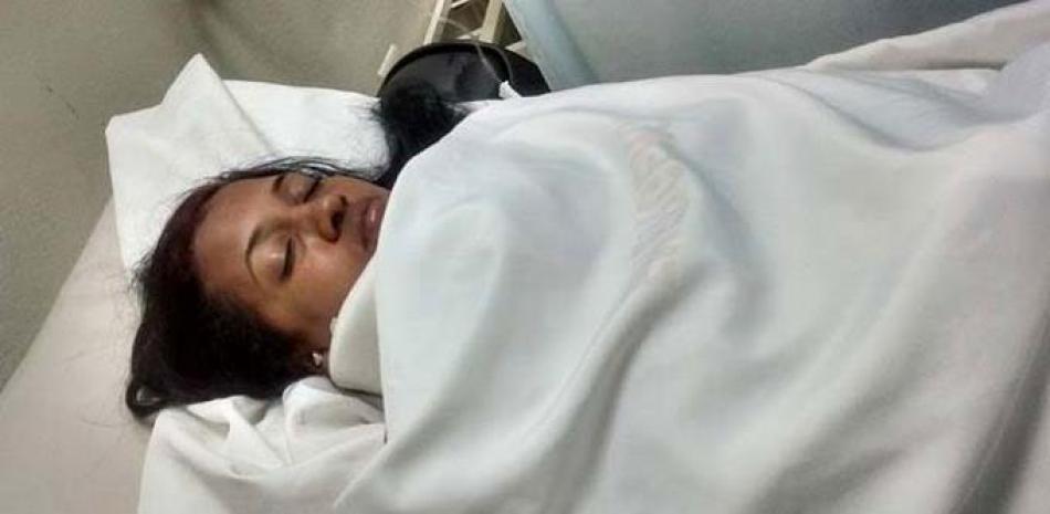 Joven resulta herida en el cuello durante un atraco en La Romana