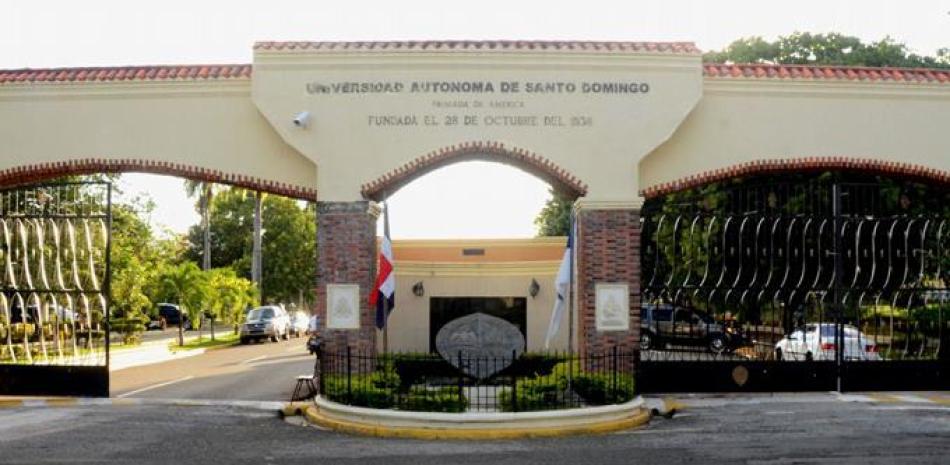 Inicia proceseo de inscripción en la UASD correspondiente al segundo ...