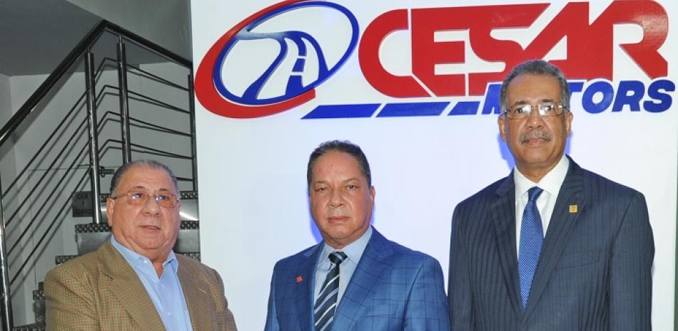 "César Motors renueva imagen y local"| Listín Diario
