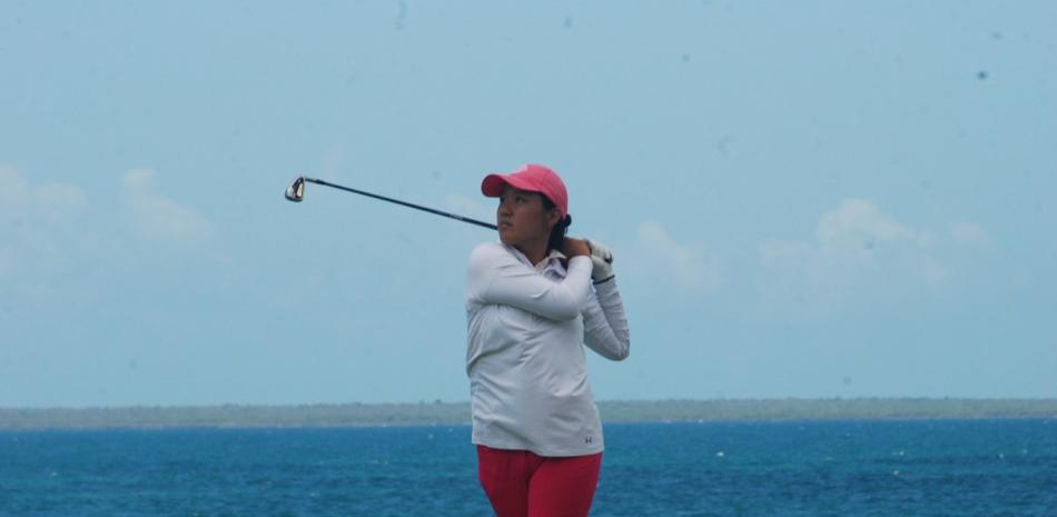 Stephany Kim domina nacional juvenil de golf