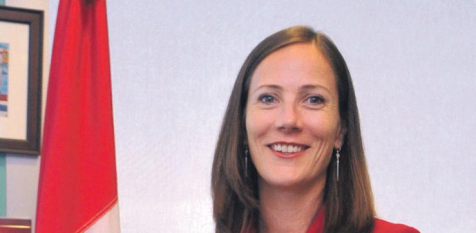 Shauna Hemingway detrás de una promesa