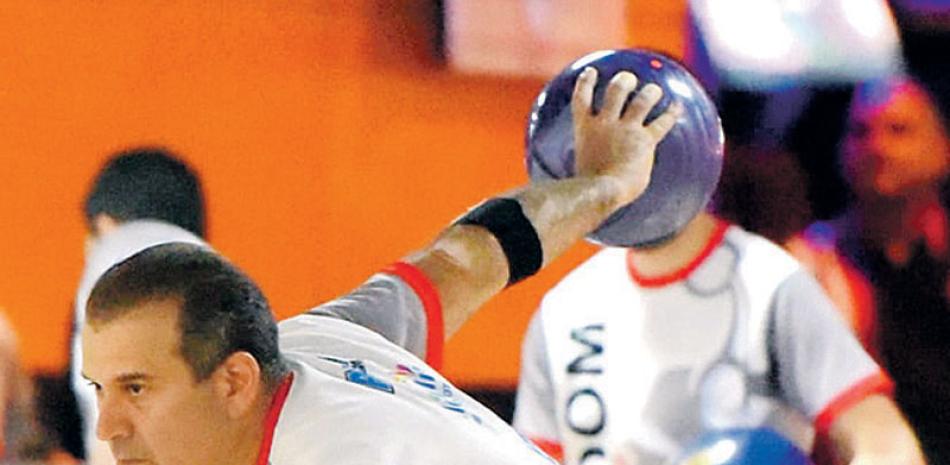 Rolando Sebelén campeón de boliche en torneo nacional