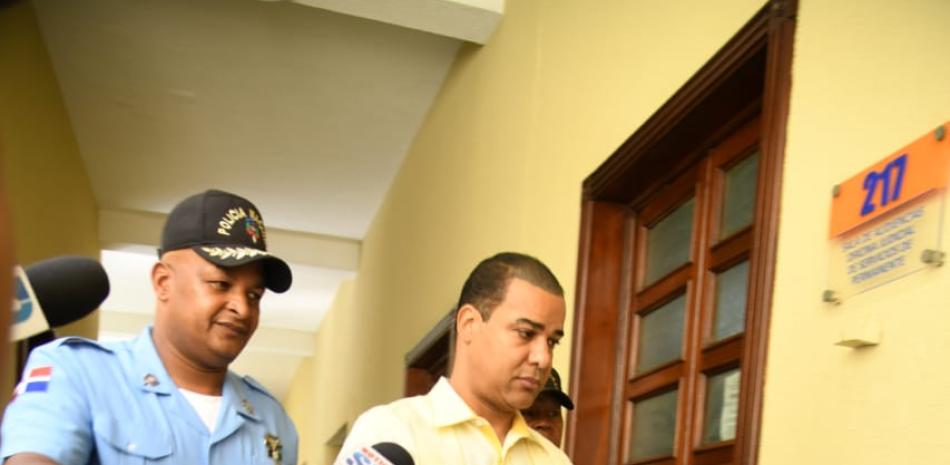 El soborno de US$5,000 de Rodolfo Cedeño Ureña a un teniente de la ...