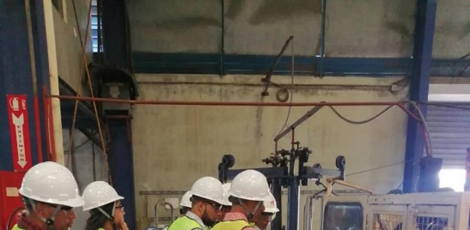 "Grupo Corvi realiza recorrido por sus instalaciones con sus clientes ...