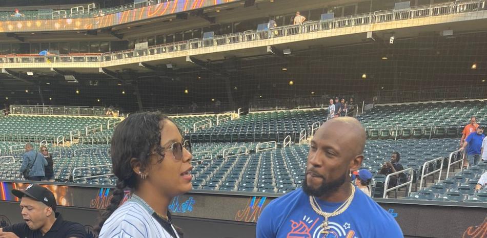 Laura Bonelly sobre Tokischa y su participación en el juego de los Mets ...