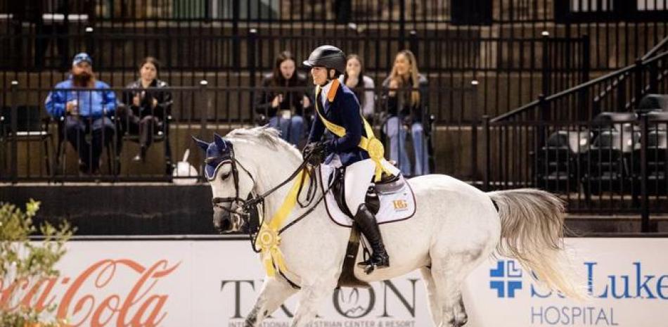 María Gabriela Brugal logra tercer lugar en Grand Prix Tryon