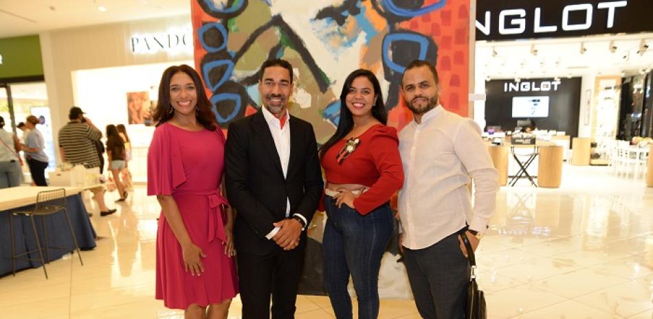 Oscar Abreu ofrece detalles de su nueva exposición