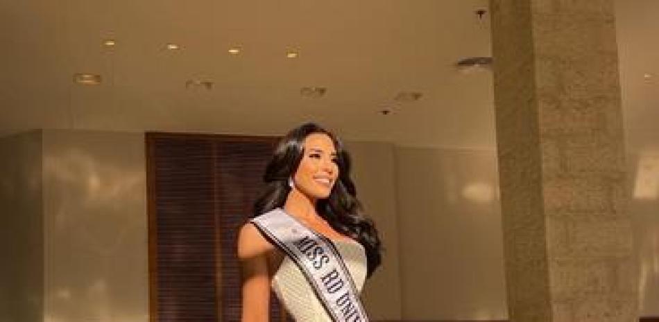 Debbie Aflalo se despide como Miss Universo RD