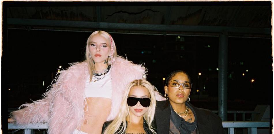 Bad Gyal invita a Tokischa y a Young Miko para una nueva versión de "Chulo"