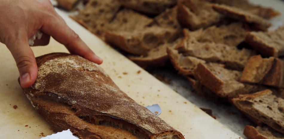 El pan, fiel compañero de mesa “en la riqueza y en la pobreza”
