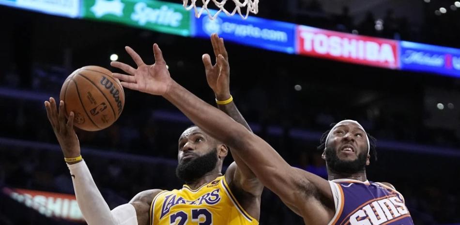 Davis y LeBron conducen a los Lakers ante los Suns, Durant supera a ...