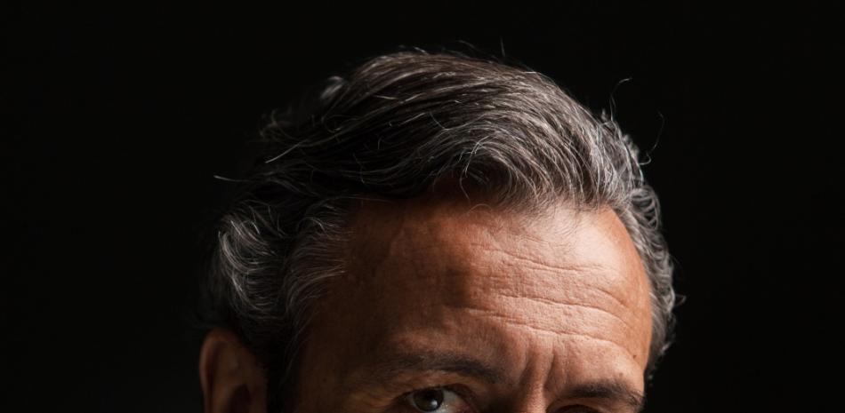 Conoce a Vic Gómez, el actor español que tras 20 años de carrera se ...