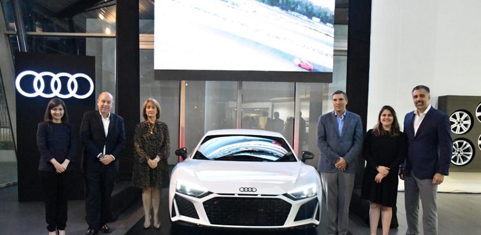 Avelino Abreu SAS presenta el Audi icónico R8 Legende