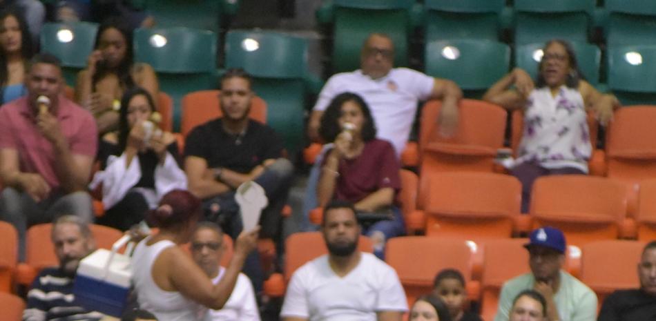 Warren anota 25, Cupes sorprende al Plaza Valerio y conquista su ...