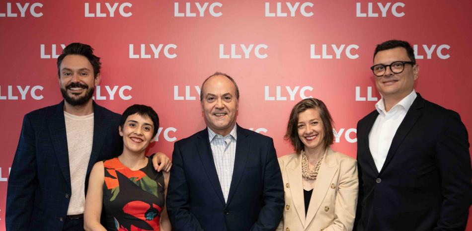 La firma global LLYC inaugura sus nuevas oficinas en Santo Domingo