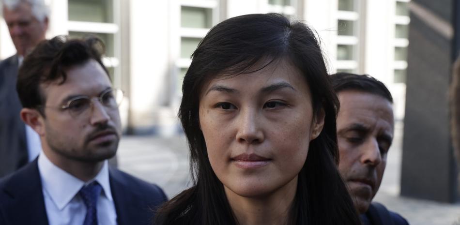 Exfuncionaria de NY es acusada de ser agente china