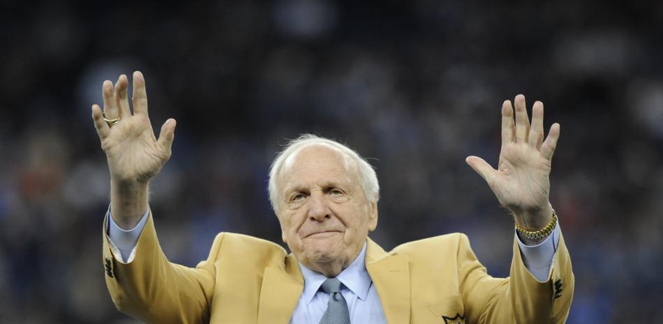 Fallece Joe Schmidt, integrante del Salón de la Fama de la NFL