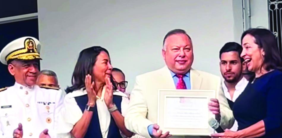 ‘Egresado Meritorio’: Un reconocimiento a Homero Luis Lajara Solá