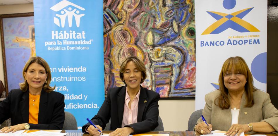 Banco Adopem y Hábitat para la Humanidad unidos en Monte Cristi