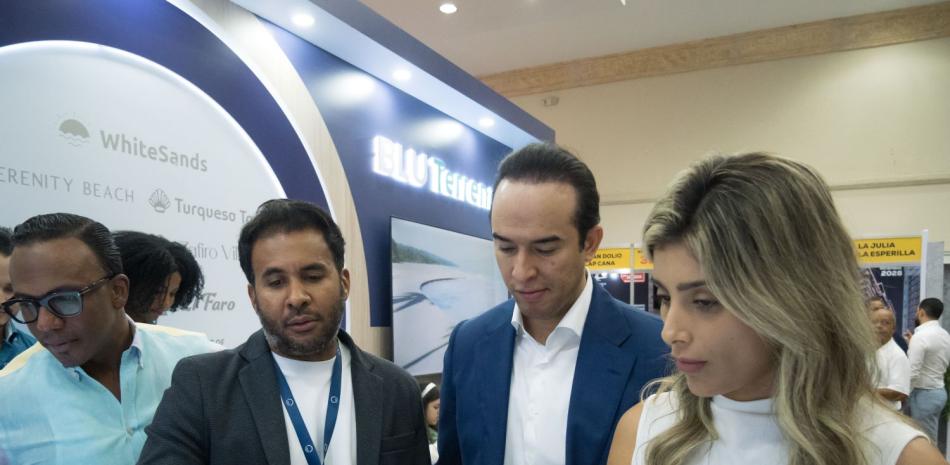 Blu Terrenas presenta nuevo su proyecto