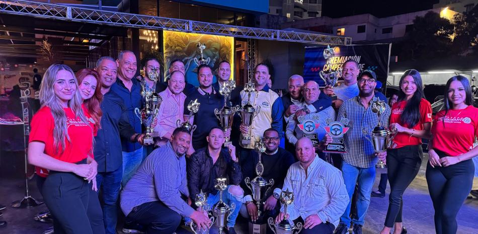 Club de Corredores premia a sus campeones de la temporada 2024