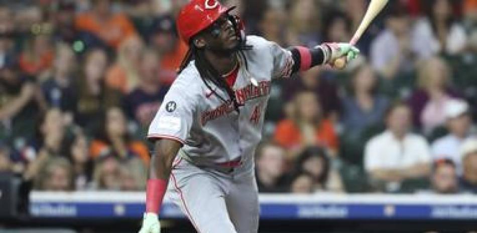 Elly lidera con jonrón ataque de los Rojos frente a los Astros