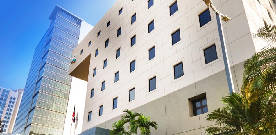 Grab to Raise Singapore Ride‑Hailing Platform Fee by S$0.30 in 2026 ...