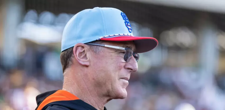 El exmanager Bob Melvin regresa a los Atléticos como asistente especial