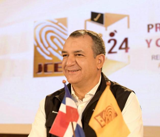 El Conep apoya reelección de Román Jáquez en la JCE