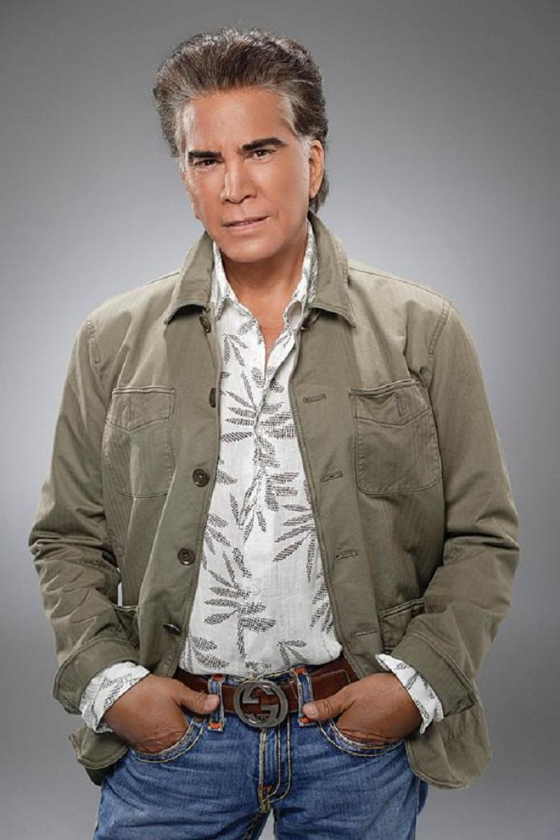 José Luis Rodríguez "El Puma" va sinfónico al Teatro Nacional