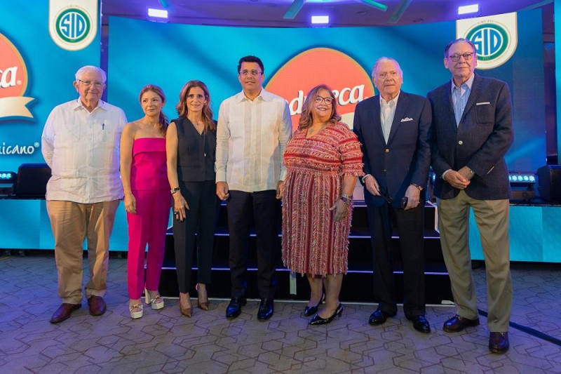 La familia Induveca presenta su nuevo integrante