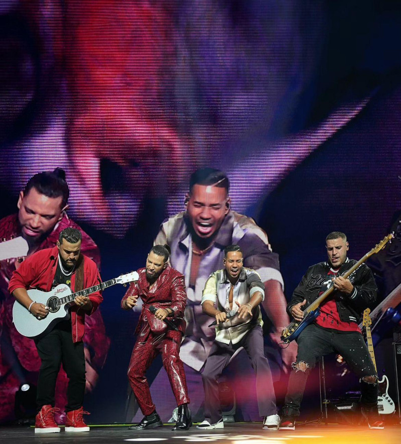 Aventura realiza dos conciertos el mismo día en Argentina y Romeo se ...