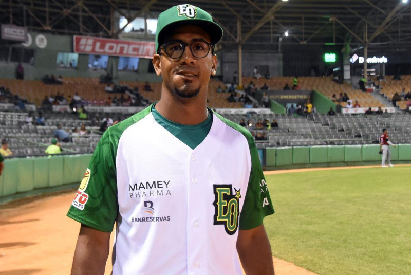 Las Estrellas Orientales completan el cuerpo de entrenadores para ...