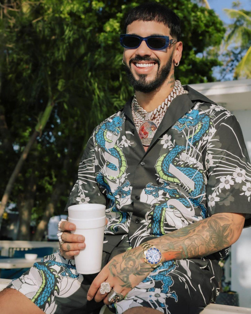 Anuel AA lanza su nuevo trap "Shampoo de Coco", reconquistando su lugar ...