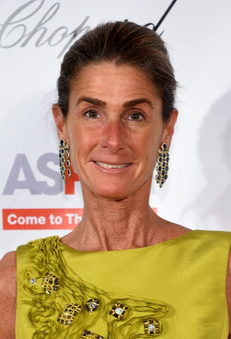 Trump nombra a la modelo y empresaria Somers Farkas embajadora de EEUU ...