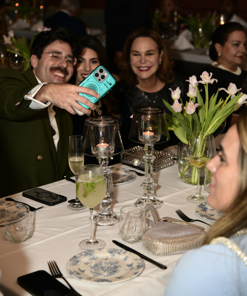 Ritmo Platinum celebra la elegancia de Audrey Hepburn