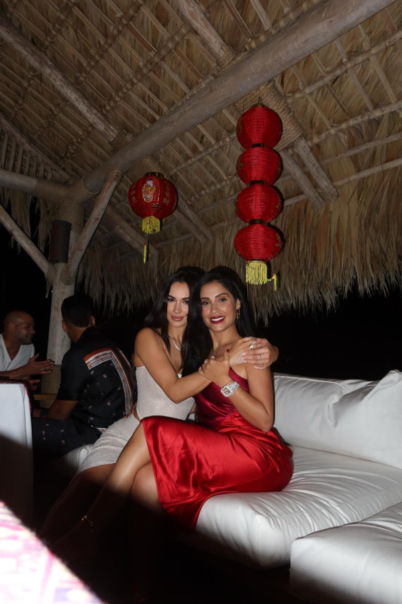 No hay rivalidad: Prince Royce y Romeo Santos le dan la bienvenida al ...